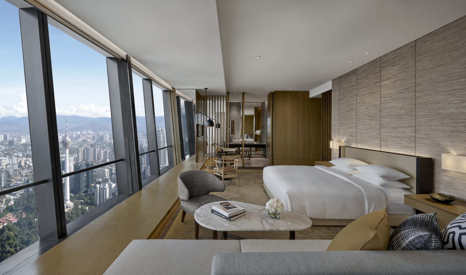 Hyatt Continues Expansion With The Debut Of Thompson Hotels ...
